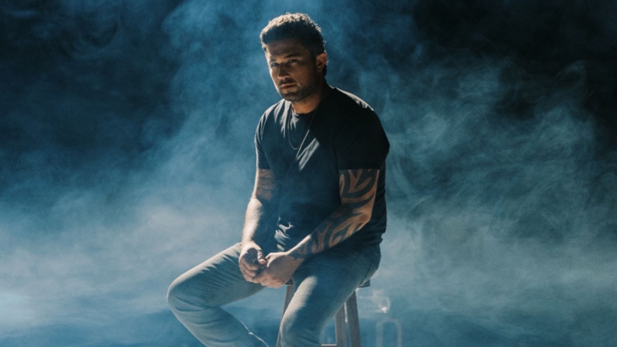 Listen as Michael Ray releases powerful new ballad 'We Should Get a ...
