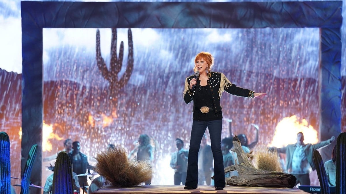 Reba McEntire marks 50 years with new music, curated capsules and a ...
