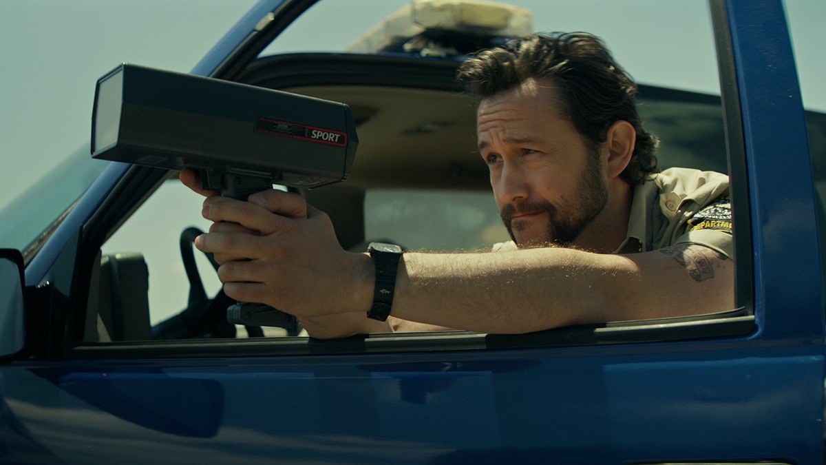 'Greedy People': Joseph Gordon-Levitt and Lily James dark comedy ...