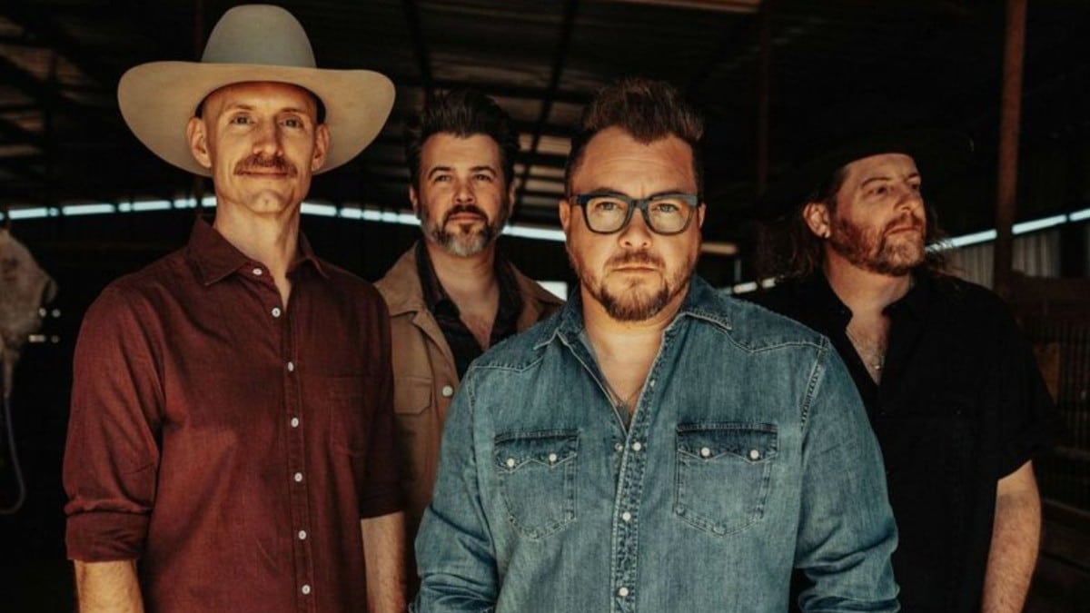 Eli Young Band reflect on 25 years of friendship and music in new ...