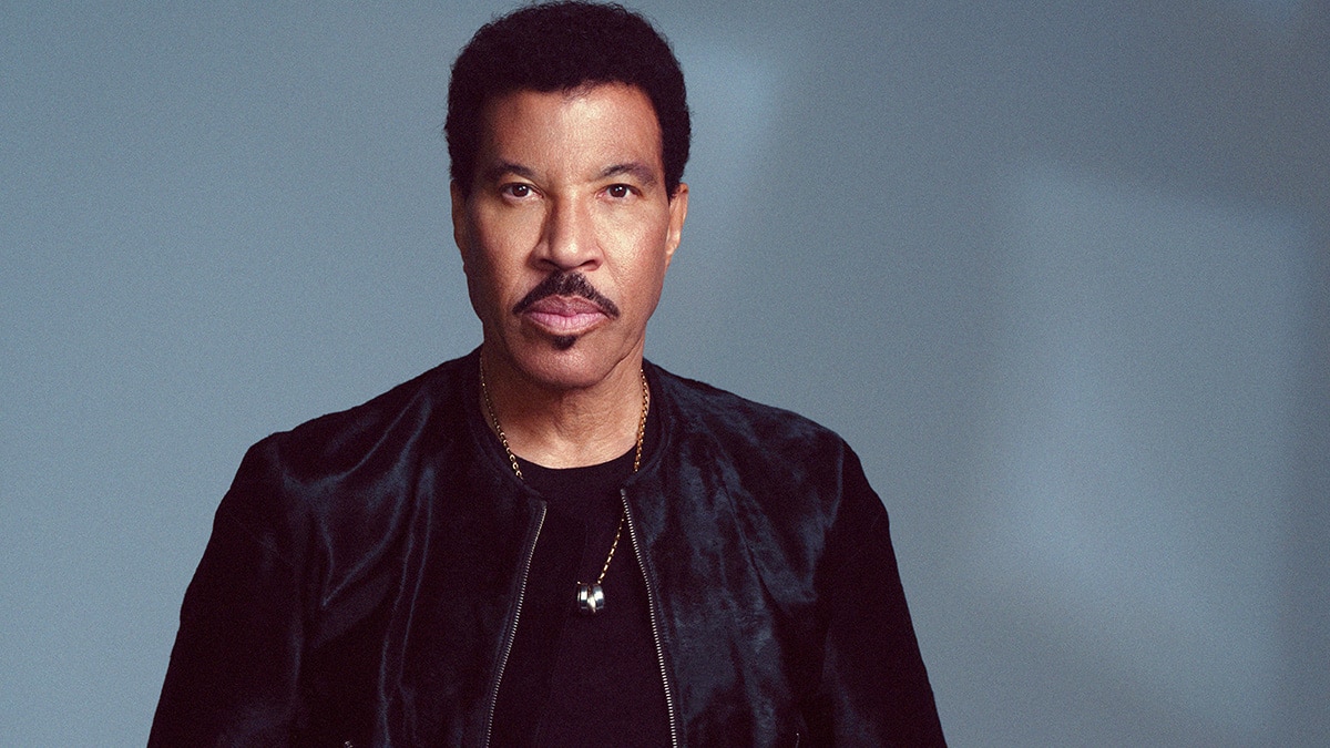 Lionel Richie Adds Extra Dates to His 2025 UK Tour