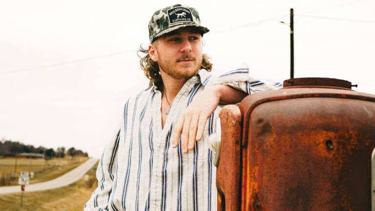 Cole Phillips debuts new single 'West Tx' - Entertainment Focus
