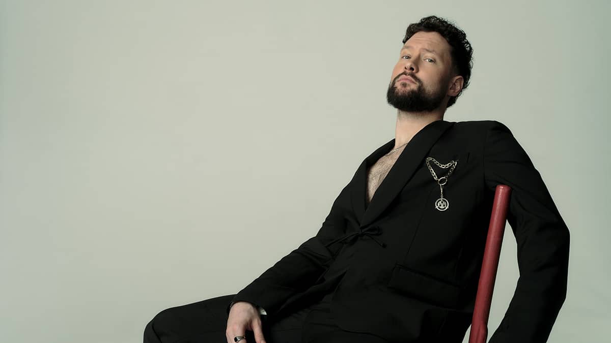 Calum Scott sets September release for new album 'Avenoir ...