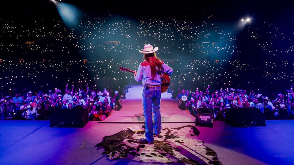 Ian Munsick makes history with Cheyenne Frontier Days headlining debut ...