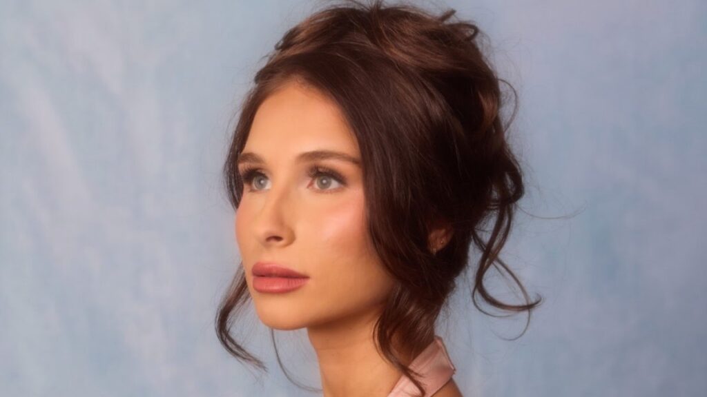 Review: Faith Hopkins blends Nashville candour & California sunshine on ...