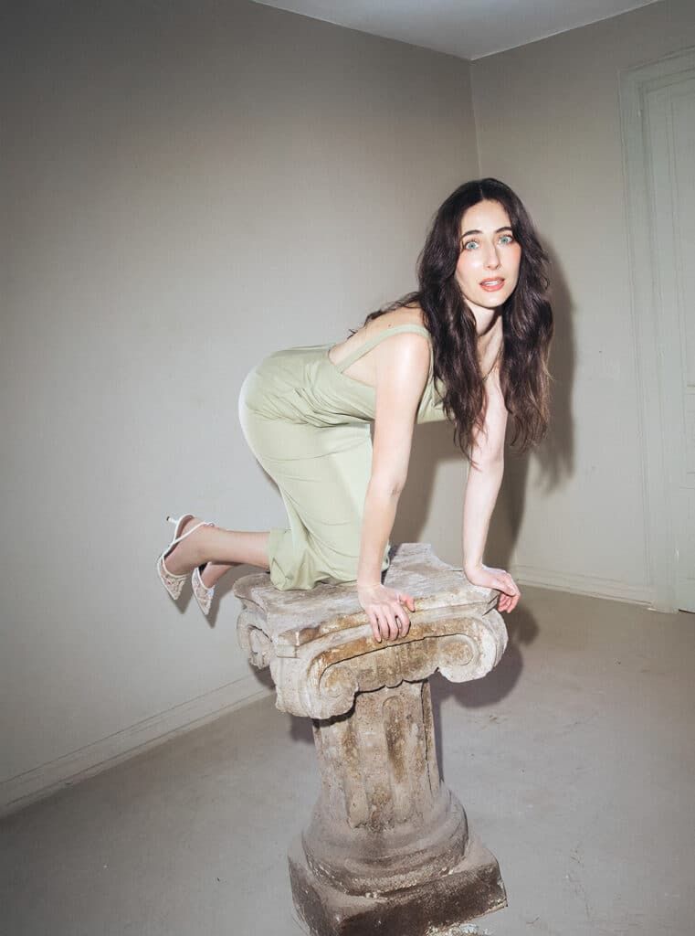 Interview: Claire Lovering opens up about 'Play Dirty', her cinema days ...