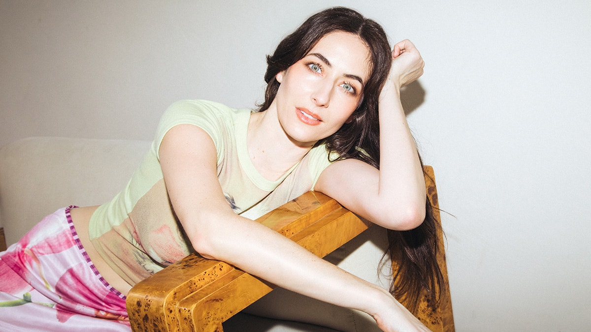 Interview: Claire Lovering opens up about 'Play Dirty', her cinema days ...