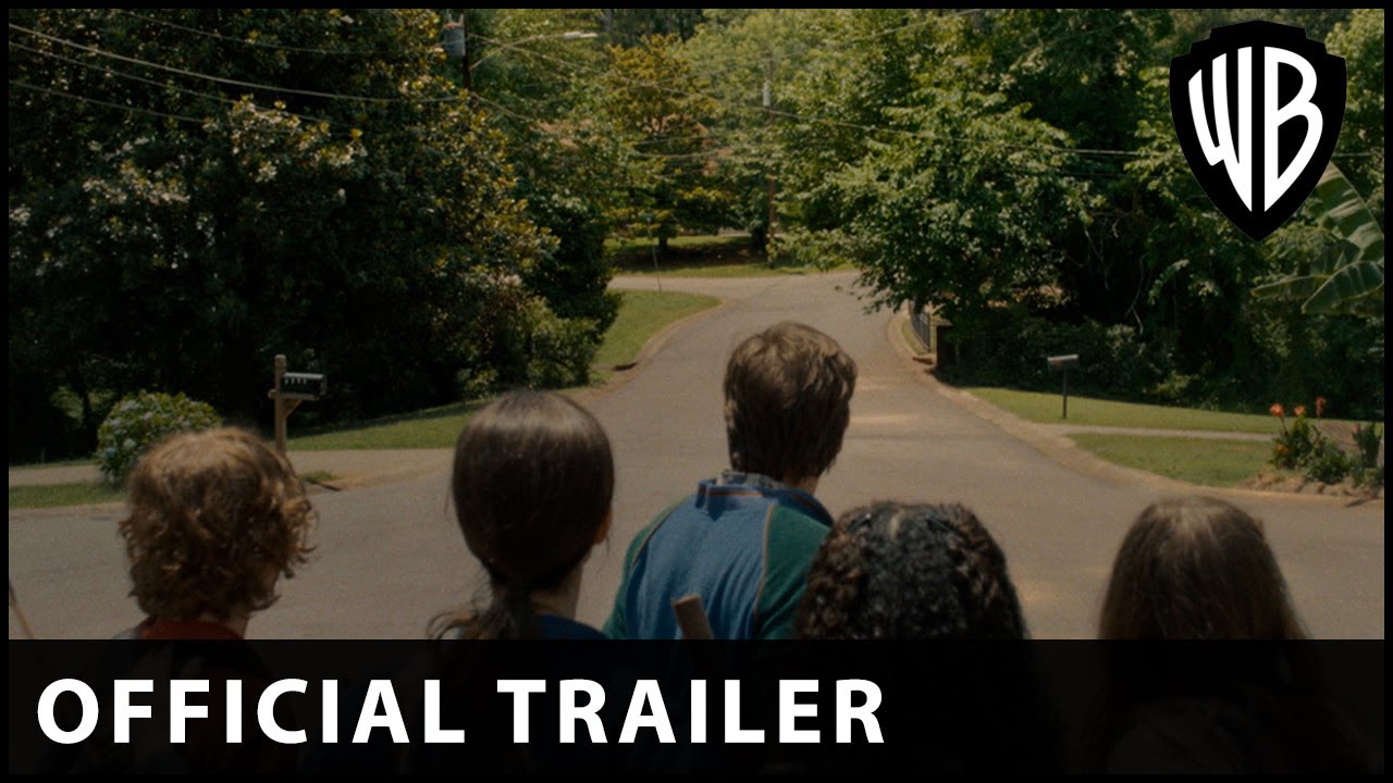 'The End of Oak Street': watch Anne Hathaway and Ewan McGregor in the ...
